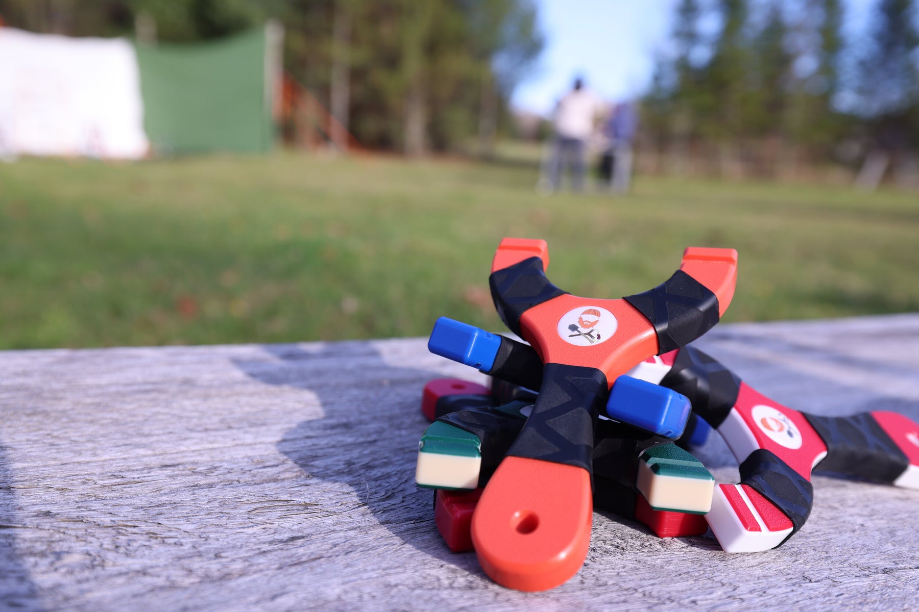 The Hornet SlingShot – Fowlers Makery and Mischief