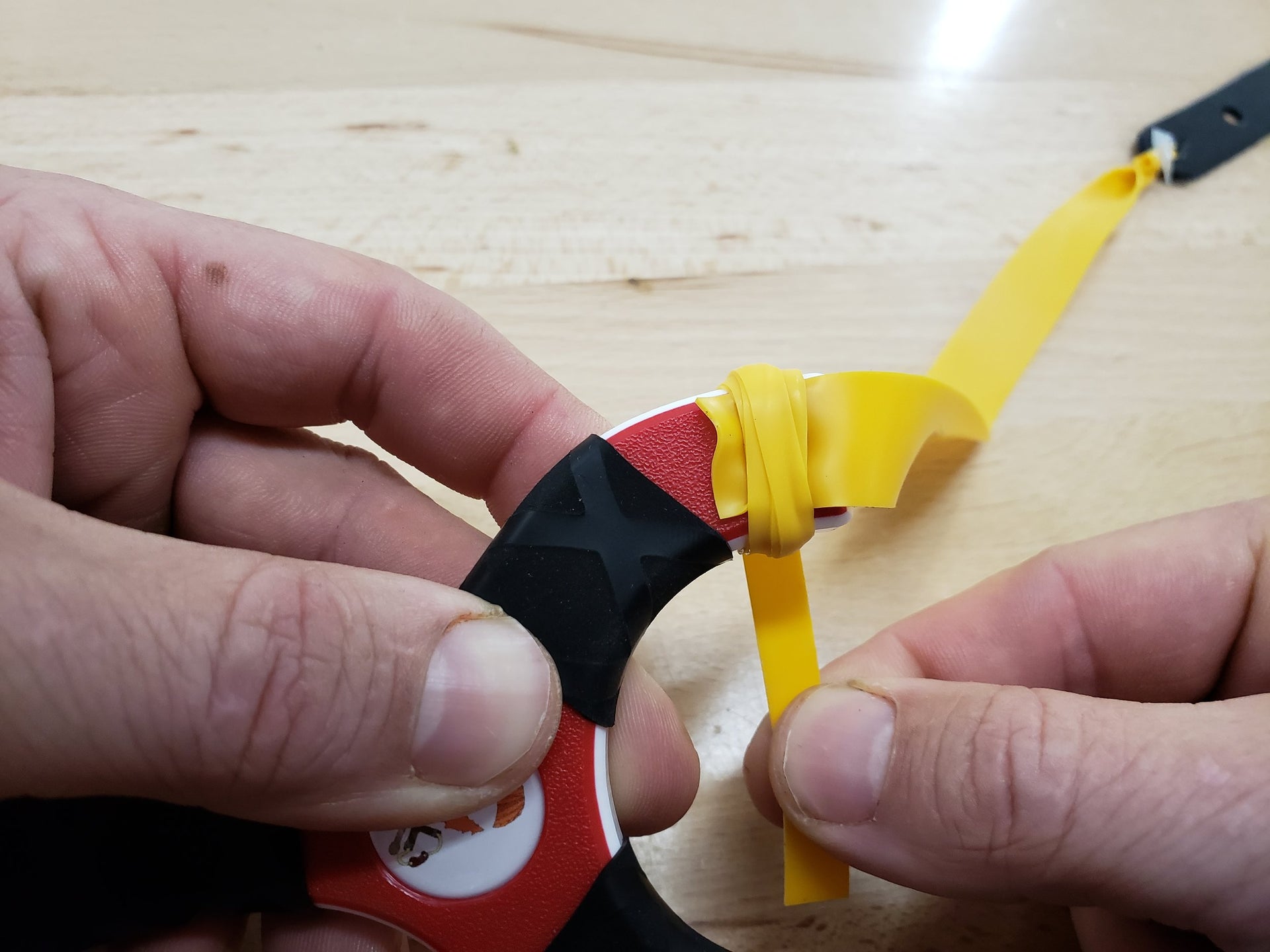 How to Shoot a Slingshot – Fowlers Makery and Mischief